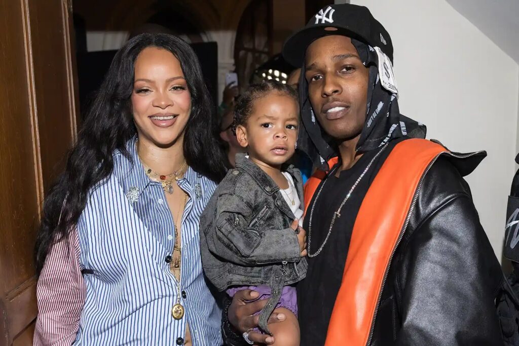 Sources confirm Rihanna’s third pregnancy — and fans think she dropped ...