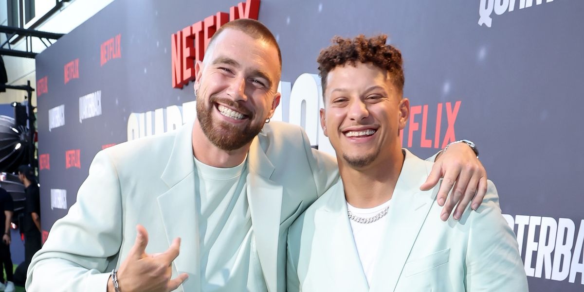 Travis Kelce and Patrick Mahomes Secretly Open $1,587-a-Plate ...